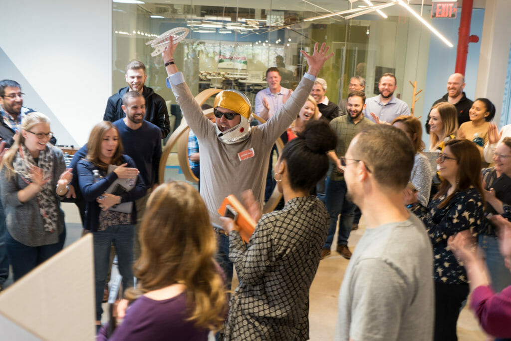 What a bustling fish market can teach you about mindfulness at work ...